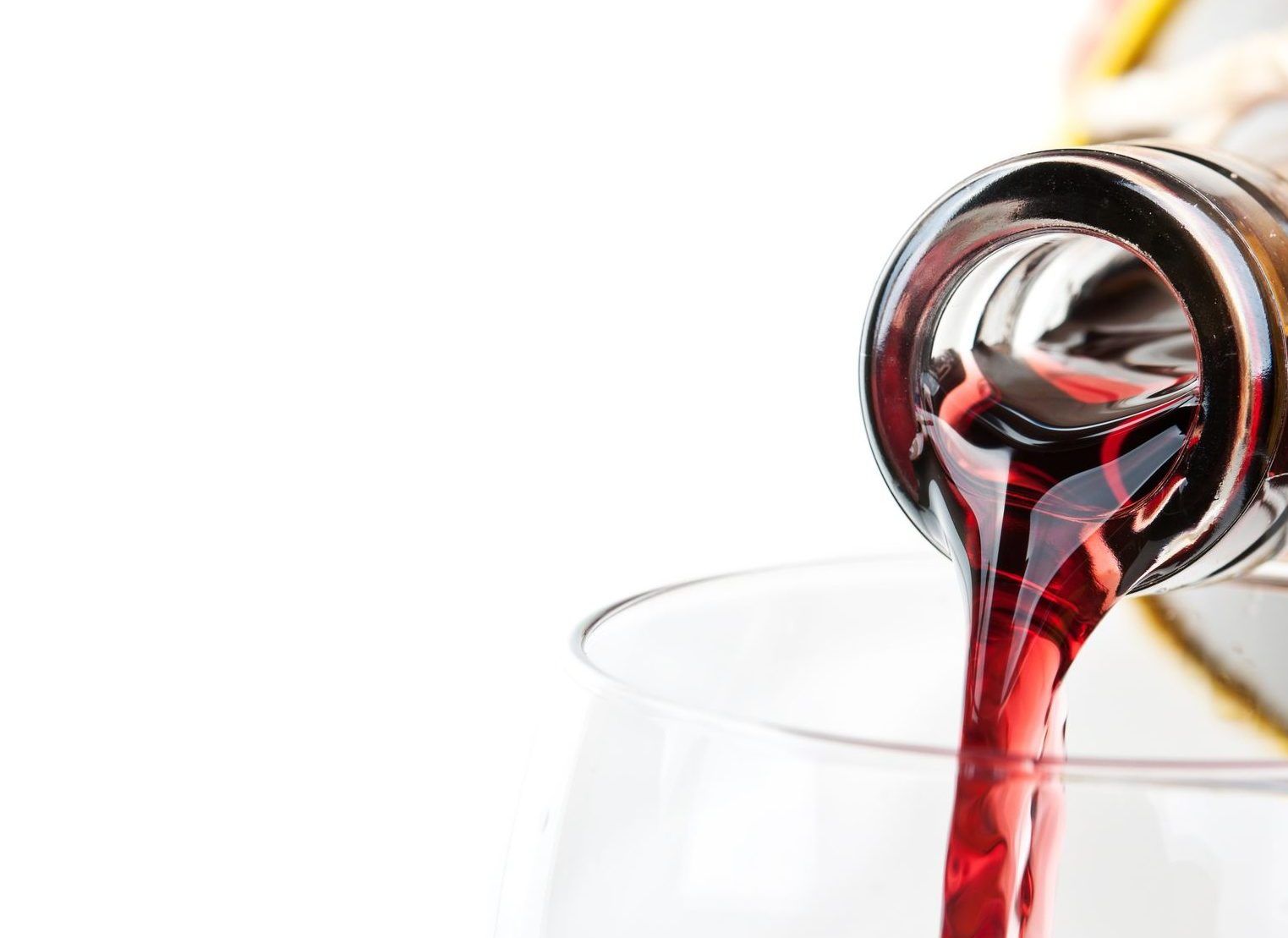 Fungal chitosan for wine clarification and wine makers | KitoZyme